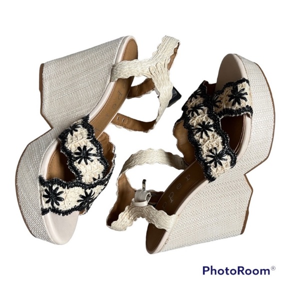 Copper Key | Shoes | Copper Key Wildflower Raffia Wrapped Wedge Sandals ...